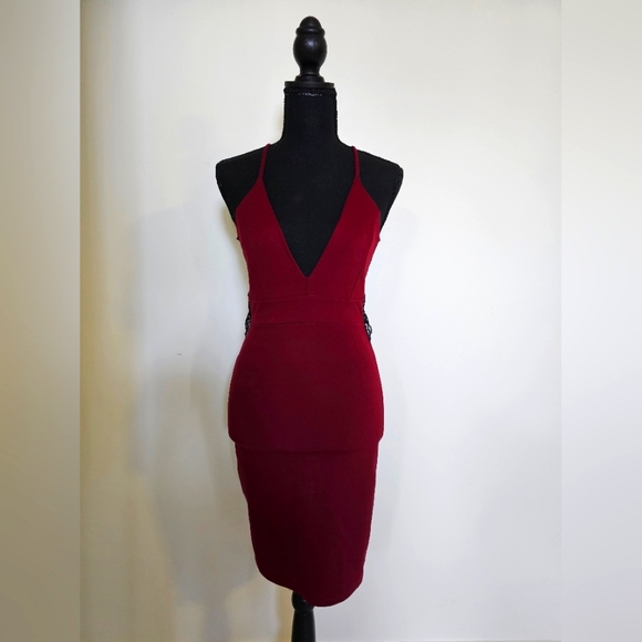 privy | Dresses | Privy Maroon Cocktail Dress Size Small | Poshmark